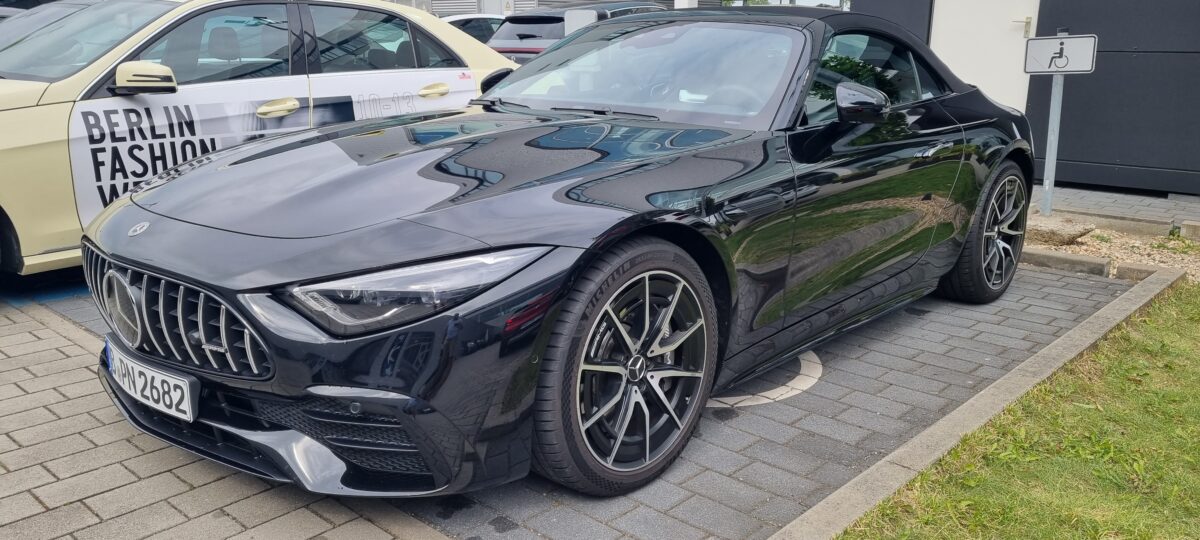Revolution on Wheels: The Majestic 2023 Mercedes-AMG SL43 R232 - A ...